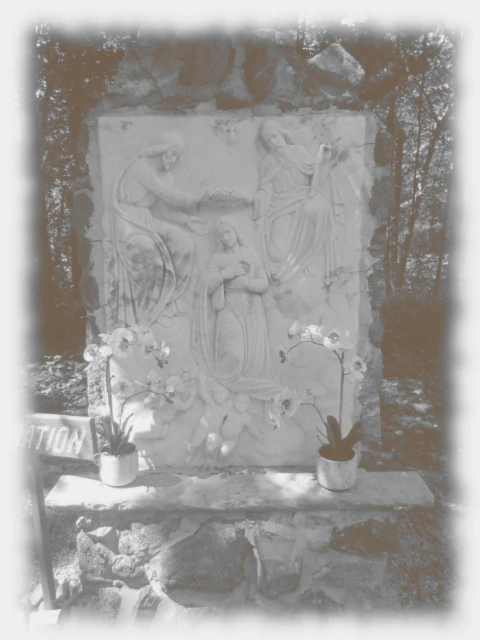 Sunday Rosary Meditating on Glorious Mysteries